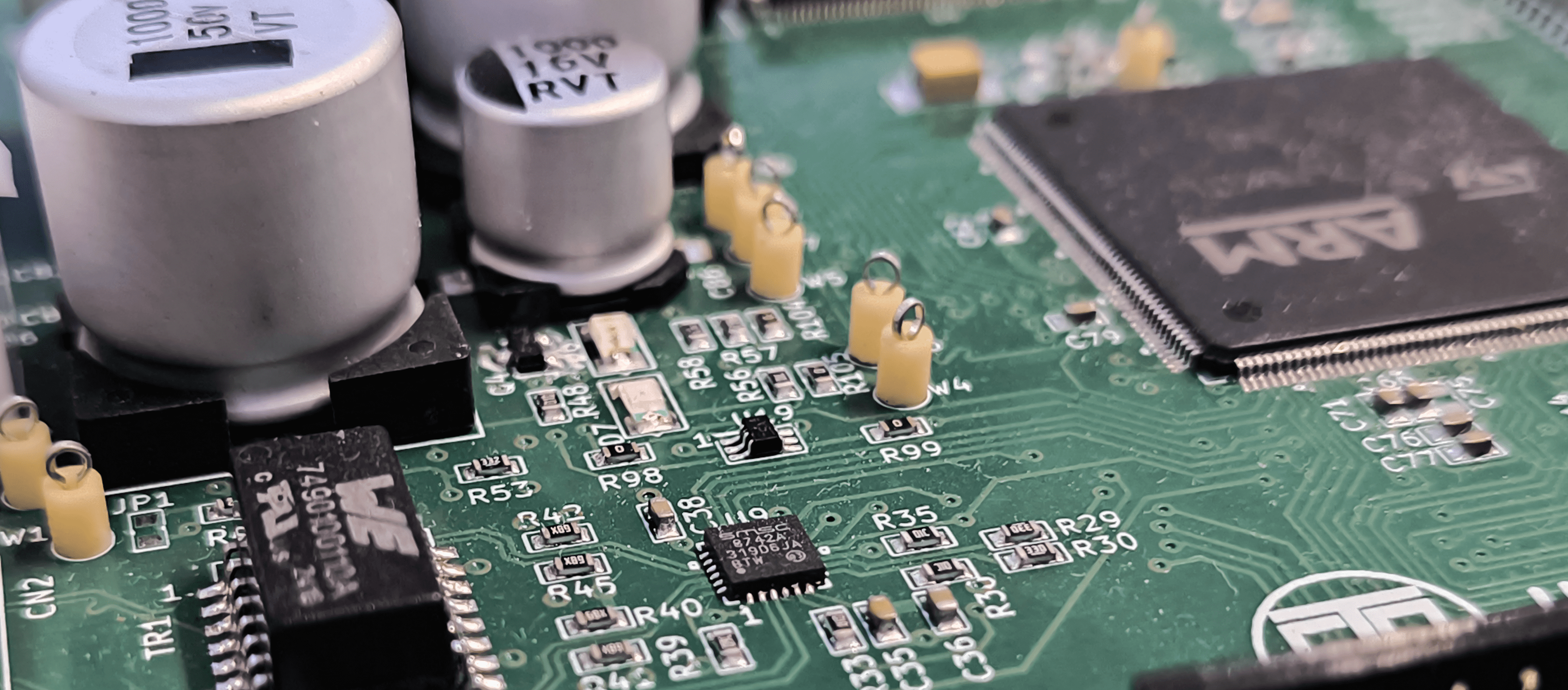 CTA base — CPU embedded para sistemas profesionales